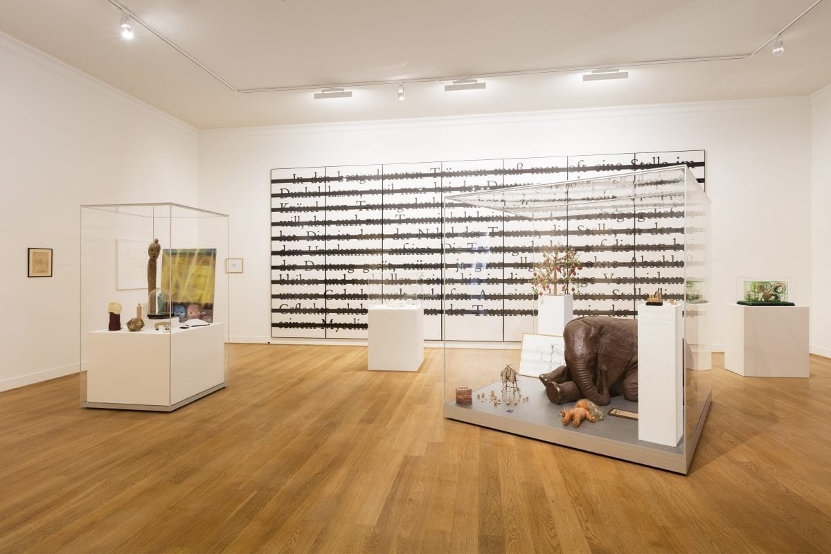 High-quality museum showcases - The NMNM in Monaco